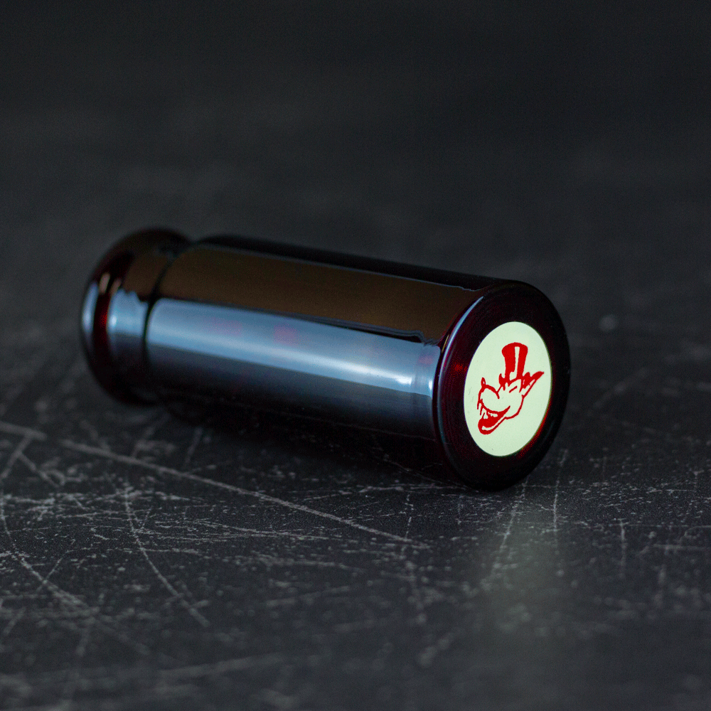 A Beginner’s Guide To Guitar Slides - Strings Direct