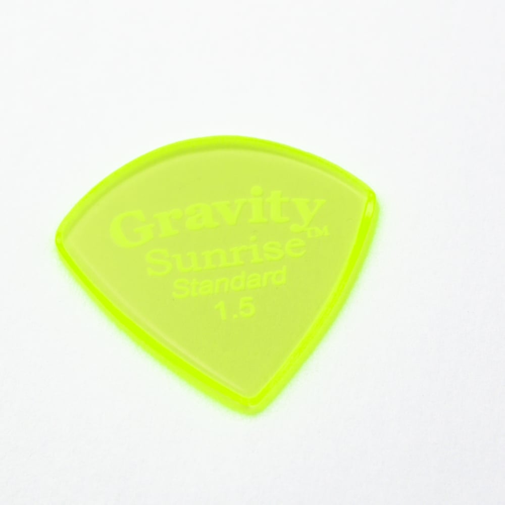 Gravity Sunrise Standard 1.5mm Polished Finish Green Plectrum - Strings ...
